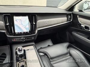 Pelēks Volvo V90 2024 Pērnava, ar dzinēja tilpumu 2.00 L un nobraukumu 144 tūkst. km par 35990 €, foto 9 vietnē AUTOMOTO.COM.LV