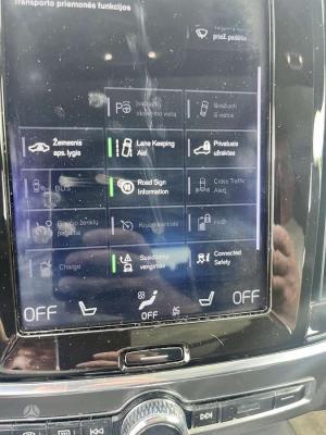 Red Volvo V90 2019 in Kaunas, with an engine capacity of 1.97 L and mileage of 200 thousand km for 21500 €, photo 12 on AUTOMOTO.COM.LV