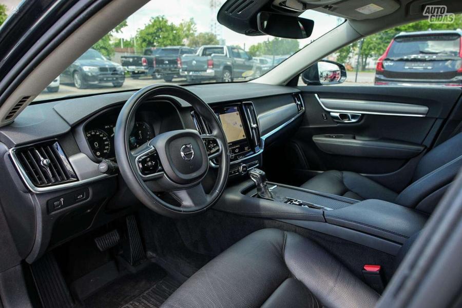 Volvo V90 2016 in Marijampole, with an engine capacity of 2.00 L and mileage of 321 thousand km for 11950 €, photo 25 on AUTOMOTO.COM.LV