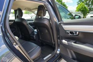 Volvo V90 2016 in Marijampole, with an engine capacity of 2.00 L and mileage of 321 thousand km for 11950 €, photo 30 on AUTOMOTO.COM.LV