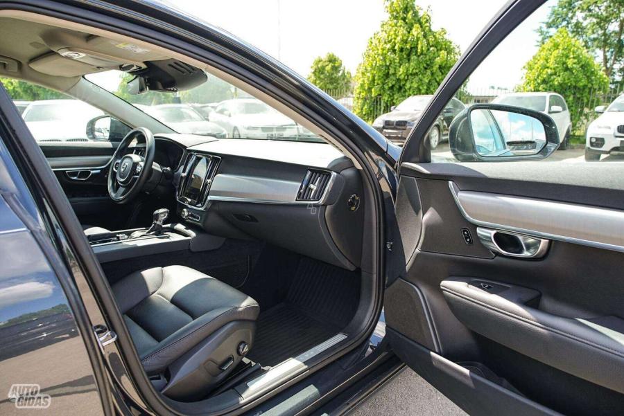 Volvo V90 2016 in Marijampole, with an engine capacity of 2.00 L and mileage of 321 thousand km for 11950 €, photo 32 on AUTOMOTO.COM.LV