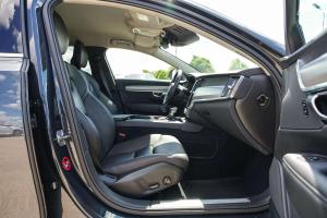 Volvo V90 2016 in Marijampole, with an engine capacity of 2.00 L and mileage of 321 thousand km for 11950 €, photo 33 on AUTOMOTO.COM.LV