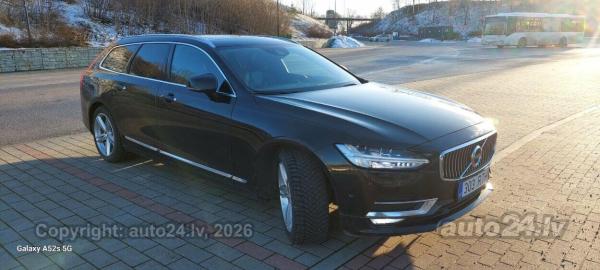 Volvo V90 2017 in Tallinn, with an engine capacity of 2.00 L and mileage of 292 thousand km for 17600 €, photo 2 on AUTOMOTO.COM.LV