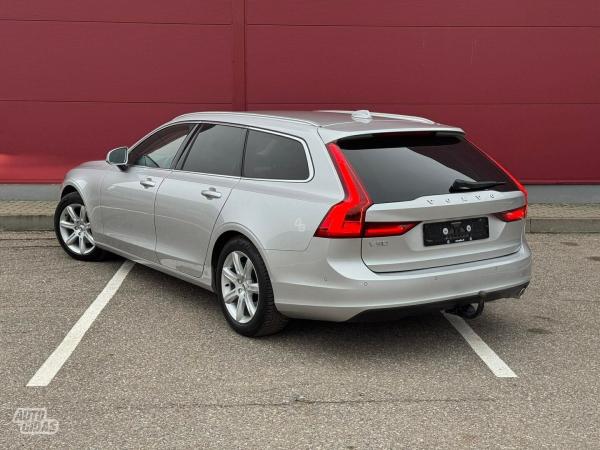 Volvo V90 2017 in Kaunas, with an engine capacity of 2.00 L and mileage of 166 thousand km for 17450 €, photo 3 on AUTOMOTO.COM.LV