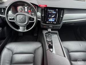 Volvo V90 2017 in Kaunas, with an engine capacity of 2.00 L and mileage of 166 thousand km for 17450 €, photo 6 on AUTOMOTO.COM.LV