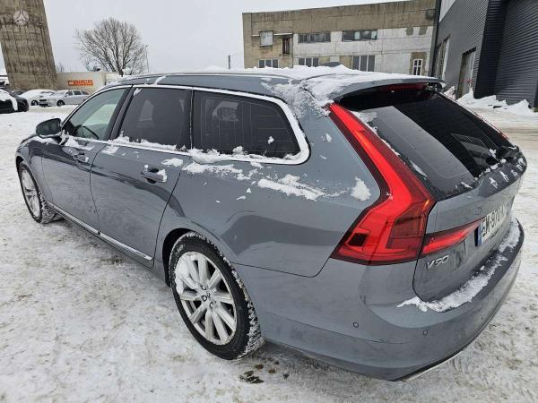 Volvo V90 2017 Tauragė, ar dzinēja tilpumu 2.00 L un nobraukumu 271 tūkst. km par 11700 €, foto 6 vietnē AUTOMOTO.COM.LV