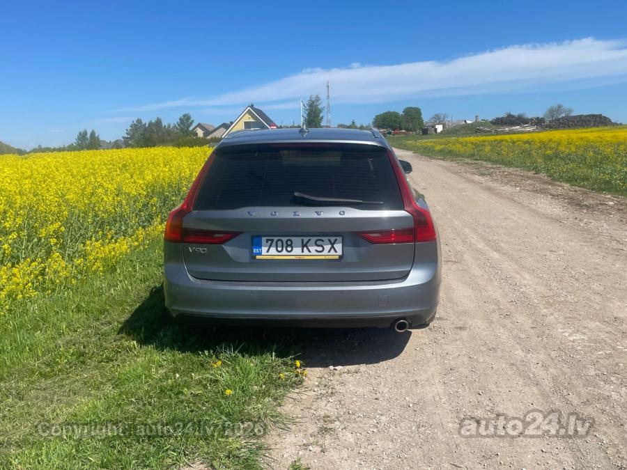 Volvo V90 2017 Tallina, ar dzinēja tilpumu 2.00 L un nobraukumu 283 tūkst. km par 14500 €, foto 8 vietnē AUTOMOTO.COM.LV