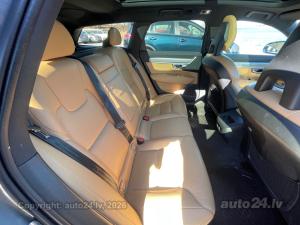 Volvo V90 2017 Tallina, ar dzinēja tilpumu 2.00 L un nobraukumu 283 tūkst. km par 14500 €, foto 14 vietnē AUTOMOTO.COM.LV