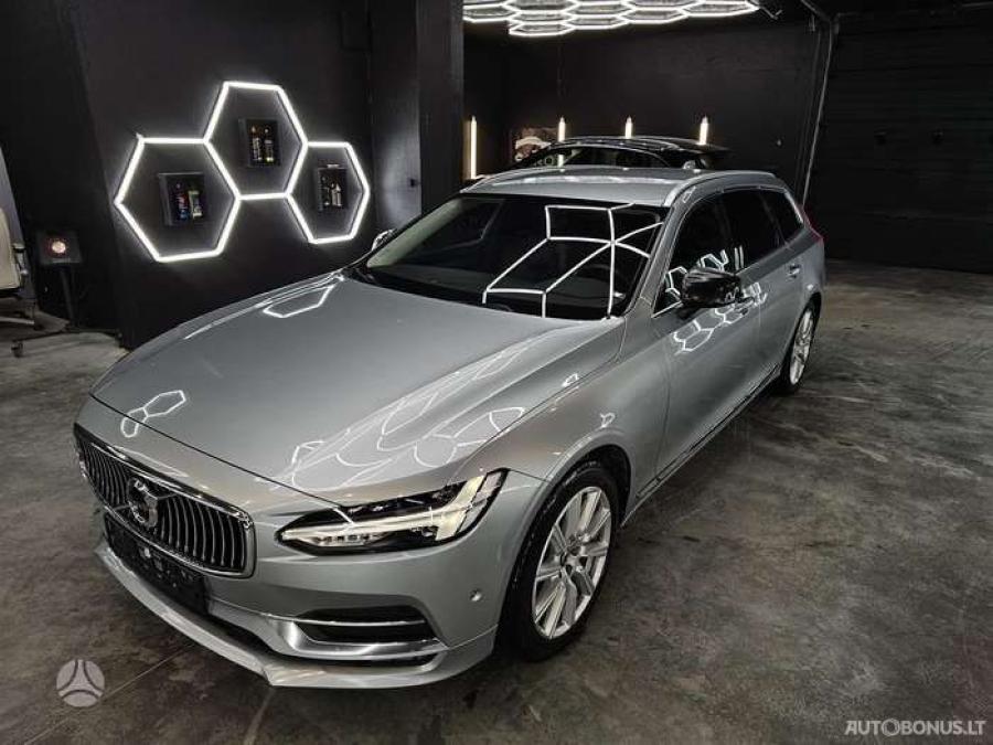 Volvo V90 2017 Mažeikiai, ar dzinēja tilpumu 2.00 L un nobraukumu 258 tūkst. km par 14500 €, foto 4 vietnē AUTOMOTO.COM.LV