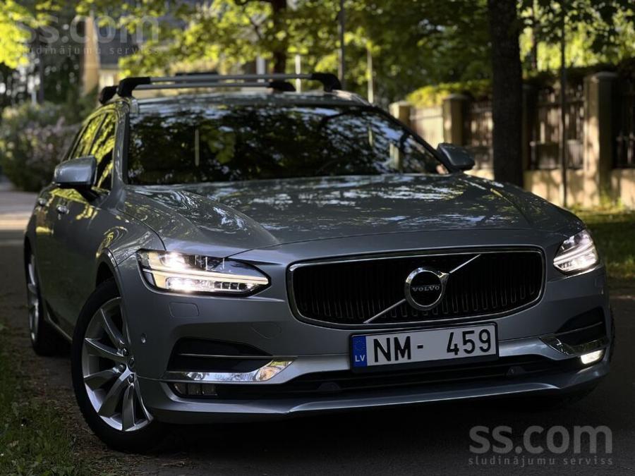 Volvo V90 2017 in Riga, with an engine capacity of 2.00 L and mileage of 293 thousand km for 15999 €, photo 3 on AUTOMOTO.COM.LV