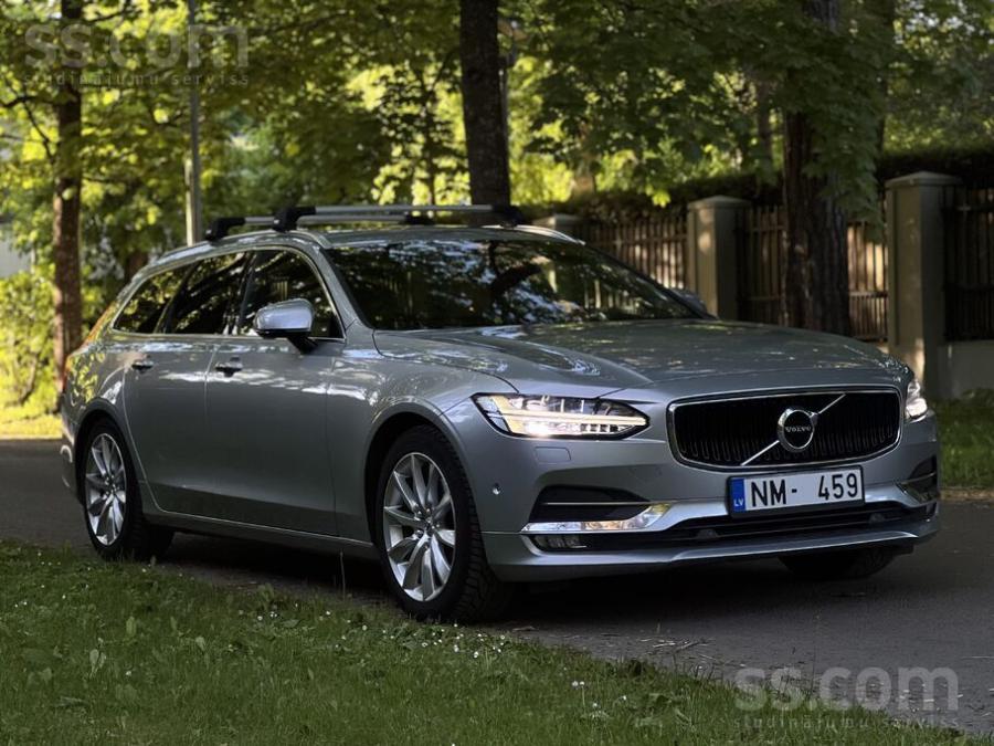 Volvo V90 2017 in Riga, with an engine capacity of 2.00 L and mileage of 293 thousand km for 15999 €, photo 4 on AUTOMOTO.COM.LV