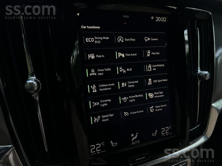 Volvo V90 2017 in Riga, with an engine capacity of 2.00 L and mileage of 293 thousand km for 15999 €, photo 12 on AUTOMOTO.COM.LV
