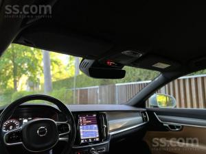 Volvo V90 2017 in Riga, with an engine capacity of 2.00 L and mileage of 293 thousand km for 15999 €, photo 18 on AUTOMOTO.COM.LV