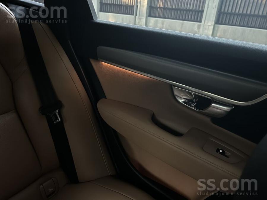 Volvo V90 2017 in Riga, with an engine capacity of 2.00 L and mileage of 293 thousand km for 15999 €, photo 28 on AUTOMOTO.COM.LV