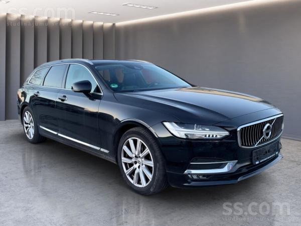 Volvo V90 2017 in Riga, with an engine capacity of 2.00 L and mileage of 181 thousand km for 12900 €, photo 1 on AUTOMOTO.COM.LV