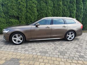 Volvo V90 2017 Paide, ar dzinēja tilpumu 2.00 L un nobraukumu 262 tūkst. km par 15990 €, foto 4 vietnē AUTOMOTO.COM.LV