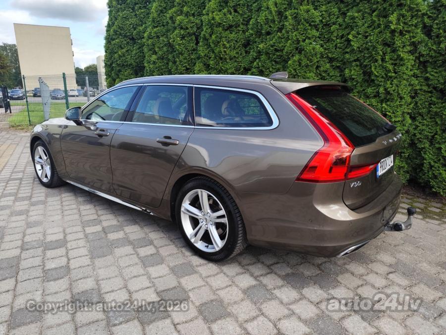 Volvo V90 2017 Paide, ar dzinēja tilpumu 2.00 L un nobraukumu 262 tūkst. km par 15990 €, foto 5 vietnē AUTOMOTO.COM.LV