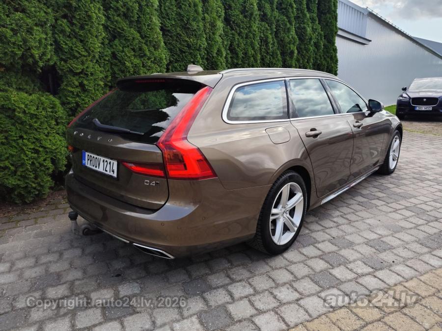 Volvo V90 2017 Paide, ar dzinēja tilpumu 2.00 L un nobraukumu 262 tūkst. km par 15990 €, foto 7 vietnē AUTOMOTO.COM.LV
