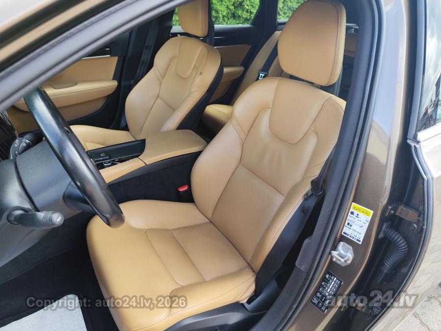 Volvo V90 2017 Paide, ar dzinēja tilpumu 2.00 L un nobraukumu 262 tūkst. km par 15990 €, foto 19 vietnē AUTOMOTO.COM.LV