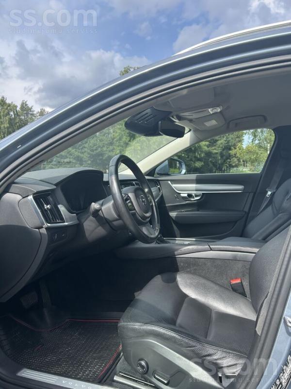 Volvo V90 2017 Jūrmala, ar dzinēja tilpumu 2.00 L un nobraukumu 252 tūkst. km par 15100 €, foto 6 vietnē AUTOMOTO.COM.LV
