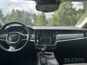 Volvo V90 2017 Jūrmala, ar dzinēja tilpumu 2.00 L un nobraukumu 252 tūkst. km par 15100 €, foto 9 vietnē AUTOMOTO.COM.LV