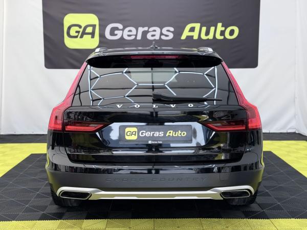 Volvo V90 2017 in Vilnius, with an engine capacity of 0.00 L and mileage of 0 thousand km for 16990 €, photo 6 on AUTOMOTO.COM.LV