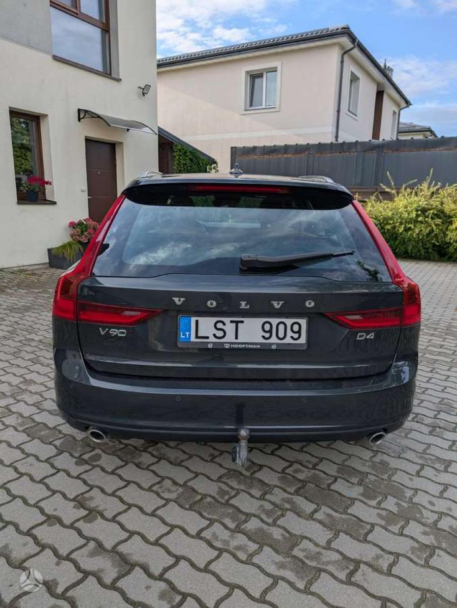 Volvo V90 2018 Viļņa, ar dzinēja tilpumu 1.97 L un nobraukumu 234 tūkst. km par 15900 €, foto 5 vietnē AUTOMOTO.COM.LV