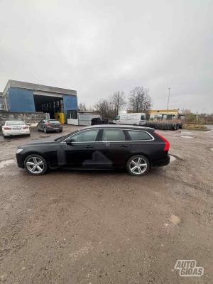Volvo V90 2018 Kauņa, ar dzinēja tilpumu 2.00 L un nobraukumu 465 tūkst. km par 7200 €, foto 3 vietnē AUTOMOTO.COM.LV