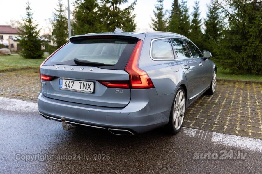 Volvo V90 2018 Kuresāre, ar dzinēja tilpumu 2.00 L un nobraukumu 198 tūkst. km par 25000 €, foto 4 vietnē AUTOMOTO.COM.LV