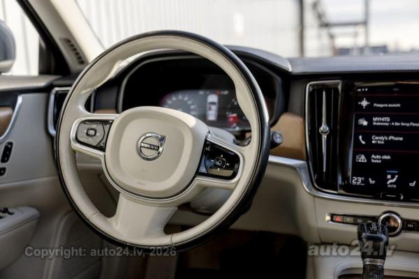 Volvo V90 2018 Kuresāre, ar dzinēja tilpumu 2.00 L un nobraukumu 198 tūkst. km par 25000 €, foto 10 vietnē AUTOMOTO.COM.LV