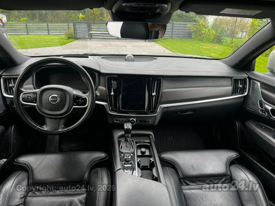 Volvo V90 2018 Tallina, ar dzinēja tilpumu 2.00 L un nobraukumu 260 tūkst. km par 27800 €, foto 6 vietnē AUTOMOTO.COM.LV