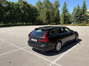 Volvo V90 2018 in Joniskis, with an engine capacity of 2.00 L and mileage of 371 thousand km for 10900 €, photo 6 on AUTOMOTO.COM.LV