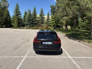 Volvo V90 2018 in Joniskis, with an engine capacity of 2.00 L and mileage of 371 thousand km for 10900 €, photo 7 on AUTOMOTO.COM.LV