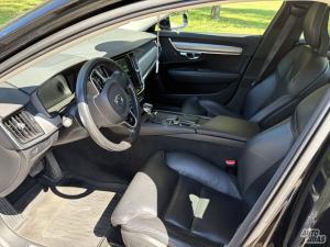 Volvo V90 2018 in Joniskis, with an engine capacity of 2.00 L and mileage of 371 thousand km for 10900 €, photo 12 on AUTOMOTO.COM.LV