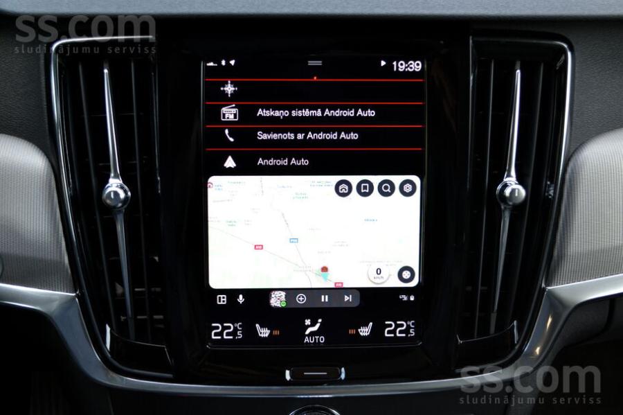 Volvo V90 2018 in Tukums, with an engine capacity of 2.00 L and mileage of 242 thousand km for 17890 €, photo 16 on AUTOMOTO.COM.LV