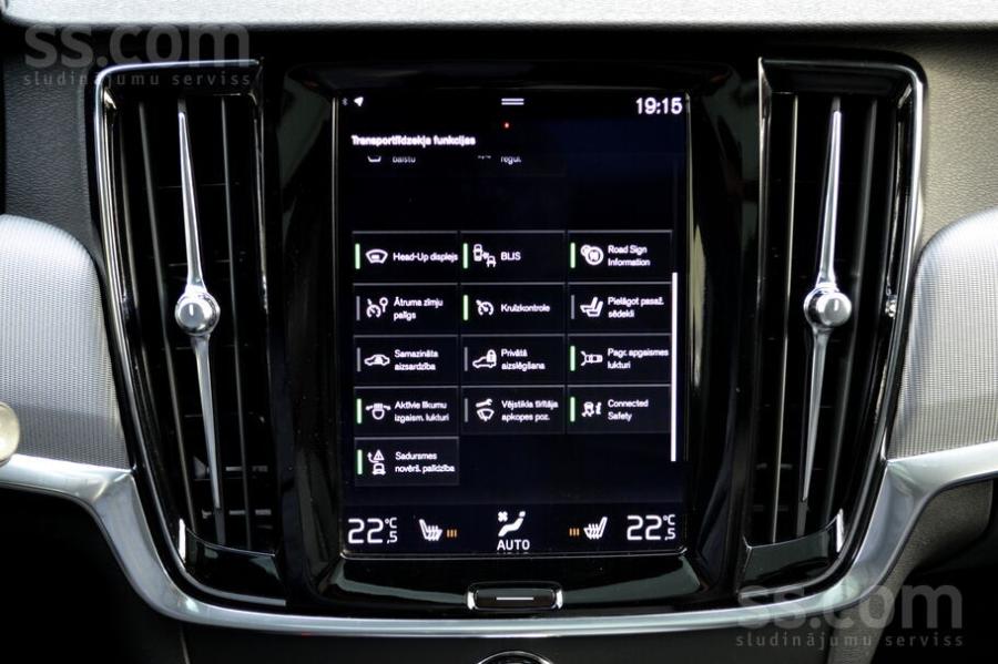 Volvo V90 2018 in Tukums, with an engine capacity of 2.00 L and mileage of 242 thousand km for 17890 €, photo 18 on AUTOMOTO.COM.LV