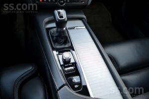 Volvo V90 2018 in Tukums, with an engine capacity of 2.00 L and mileage of 242 thousand km for 17890 €, photo 22 on AUTOMOTO.COM.LV