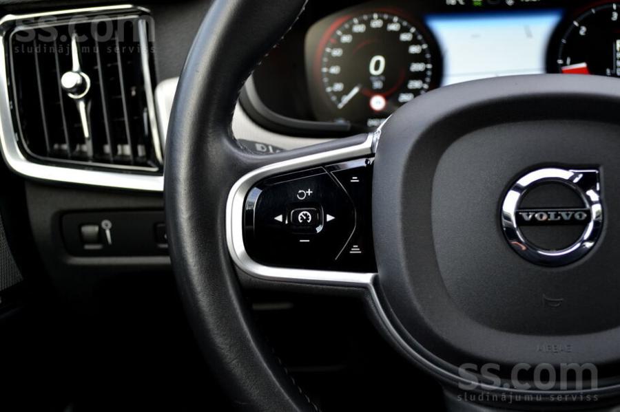 Volvo V90 2018 in Tukums, with an engine capacity of 2.00 L and mileage of 242 thousand km for 17890 €, photo 26 on AUTOMOTO.COM.LV