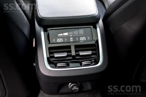 Volvo V90 2018 in Tukums, with an engine capacity of 2.00 L and mileage of 242 thousand km for 17890 €, photo 33 on AUTOMOTO.COM.LV