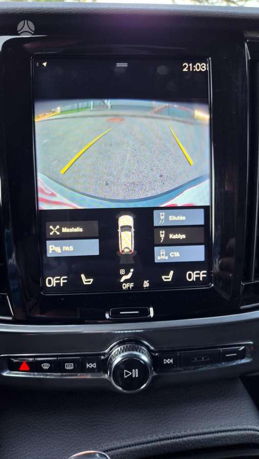 Volvo V90 2018 Kauņa, ar dzinēja tilpumu 2.00 L un nobraukumu 168 tūkst. km par 16300 €, foto 21 vietnē AUTOMOTO.COM.LV