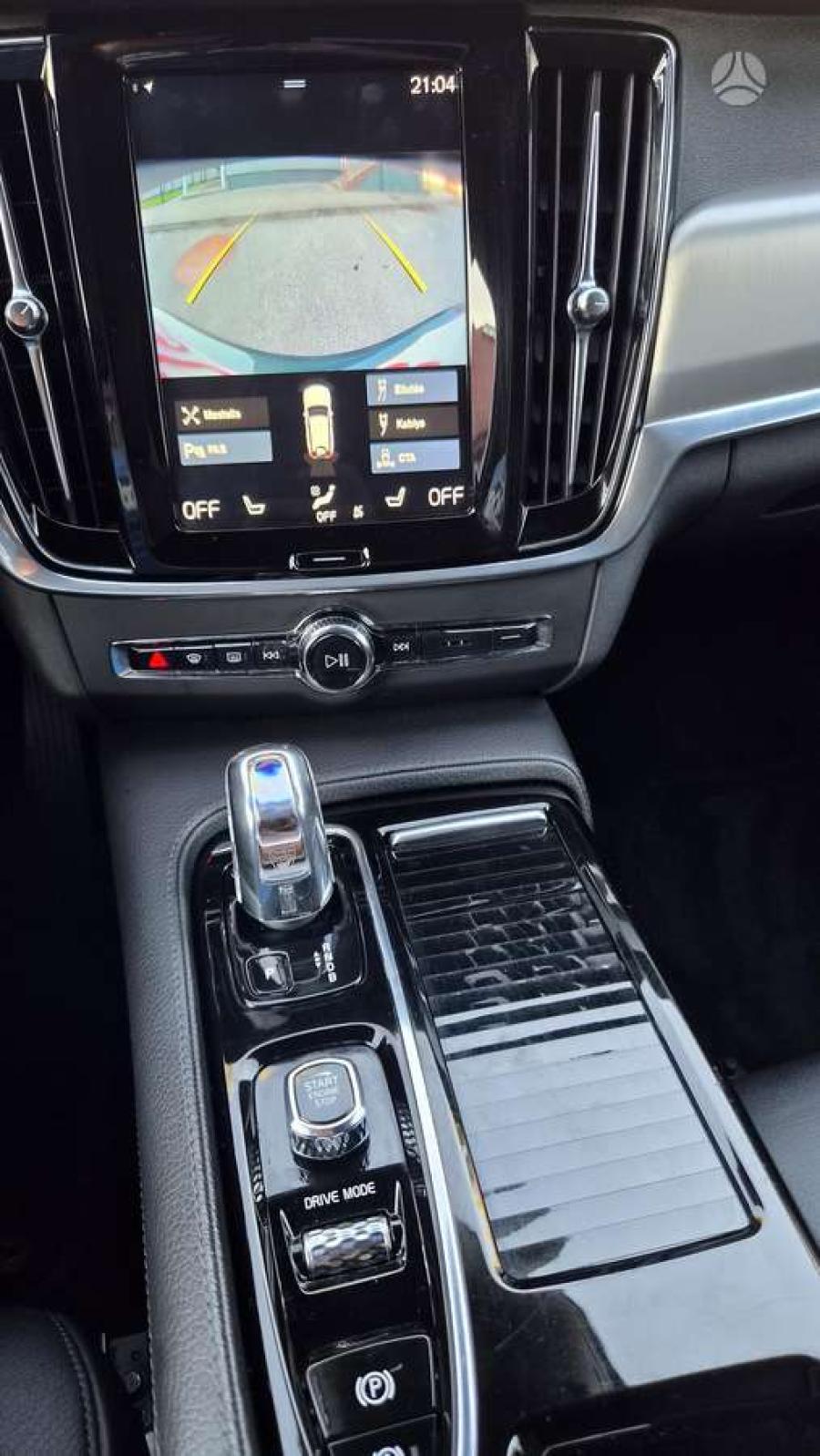 Volvo V90 2018 Kauņa, ar dzinēja tilpumu 2.00 L un nobraukumu 168 tūkst. km par 16300 €, foto 23 vietnē AUTOMOTO.COM.LV