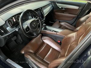 Volvo V90 2018 Tartu, ar dzinēja tilpumu 2.00 L un nobraukumu 224 tūkst. km par 16500 €, foto 10 vietnē AUTOMOTO.COM.LV