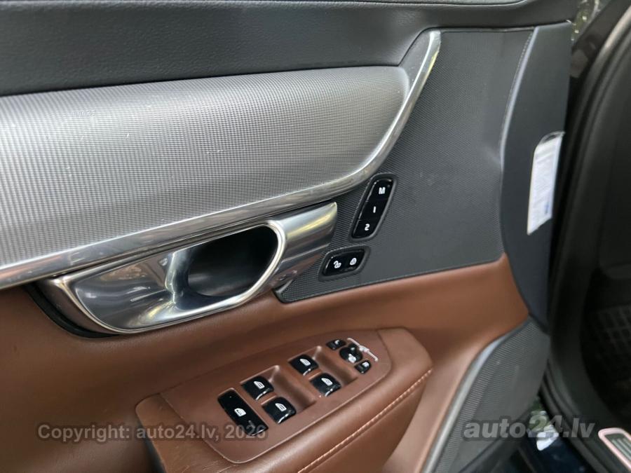 Volvo V90 2018 Tartu, ar dzinēja tilpumu 2.00 L un nobraukumu 224 tūkst. km par 16500 €, foto 12 vietnē AUTOMOTO.COM.LV