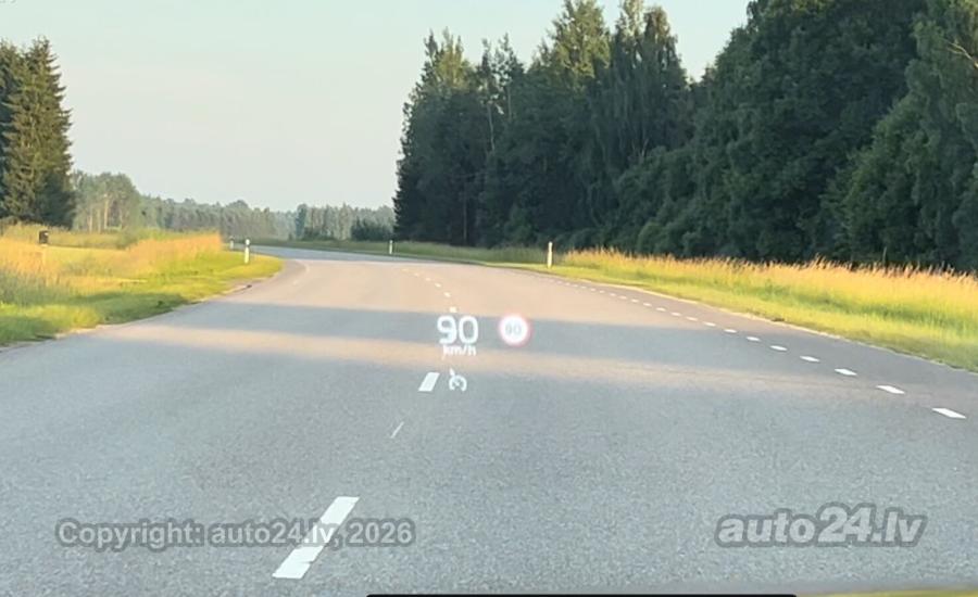 Volvo V90 2018 Tartu, ar dzinēja tilpumu 2.00 L un nobraukumu 224 tūkst. km par 16500 €, foto 17 vietnē AUTOMOTO.COM.LV