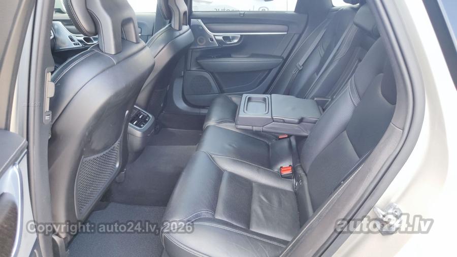 Volvo V90 2018 in Tartu, with an engine capacity of 2.00 L and mileage of 284 thousand km for 20490 €, photo 9 on AUTOMOTO.COM.LV