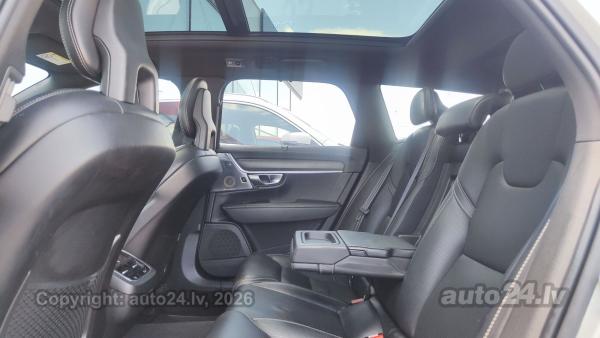 Volvo V90 2018 Tartu, ar dzinēja tilpumu 2.00 L un nobraukumu 284 tūkst. km par 20490 €, foto 9 vietnē AUTOMOTO.COM.LV