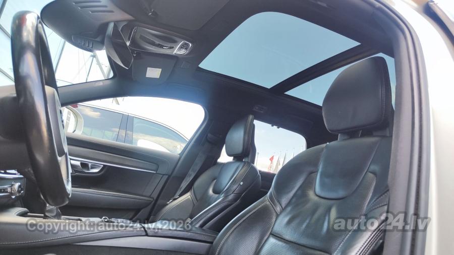 Volvo V90 2018 in Tartu, with an engine capacity of 2.00 L and mileage of 284 thousand km for 20490 €, photo 16 on AUTOMOTO.COM.LV