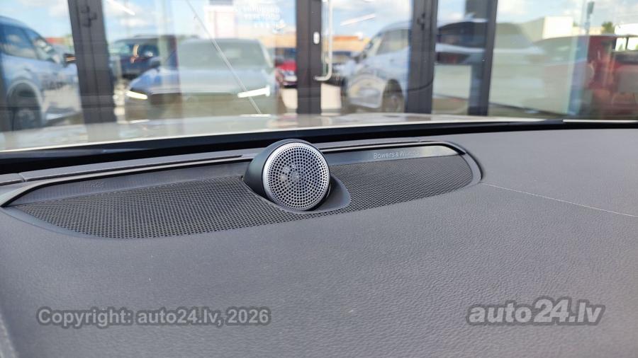 Volvo V90 2018 in Tartu, with an engine capacity of 2.00 L and mileage of 284 thousand km for 20490 €, photo 18 on AUTOMOTO.COM.LV