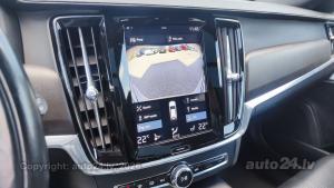 Volvo V90 2018 in Tartu, with an engine capacity of 2.00 L and mileage of 284 thousand km for 20490 €, photo 20 on AUTOMOTO.COM.LV