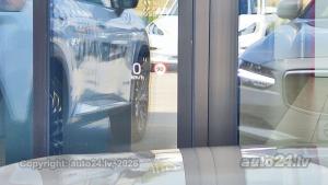 Volvo V90 2018 in Tartu, with an engine capacity of 2.00 L and mileage of 284 thousand km for 20490 €, photo 21 on AUTOMOTO.COM.LV